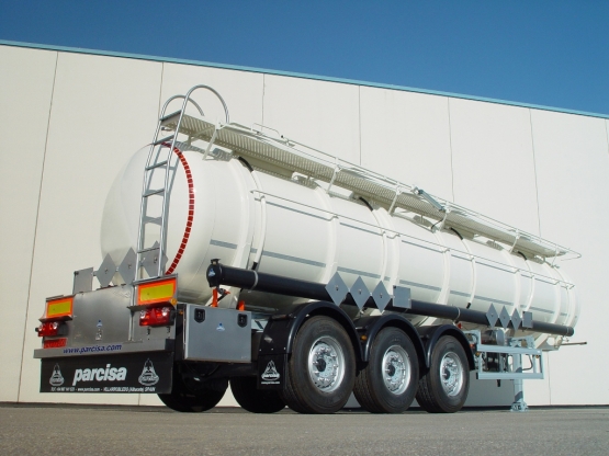 Últimas Cisternas Fabricadas | Cisternas para Químicos ADR | parcisa.com